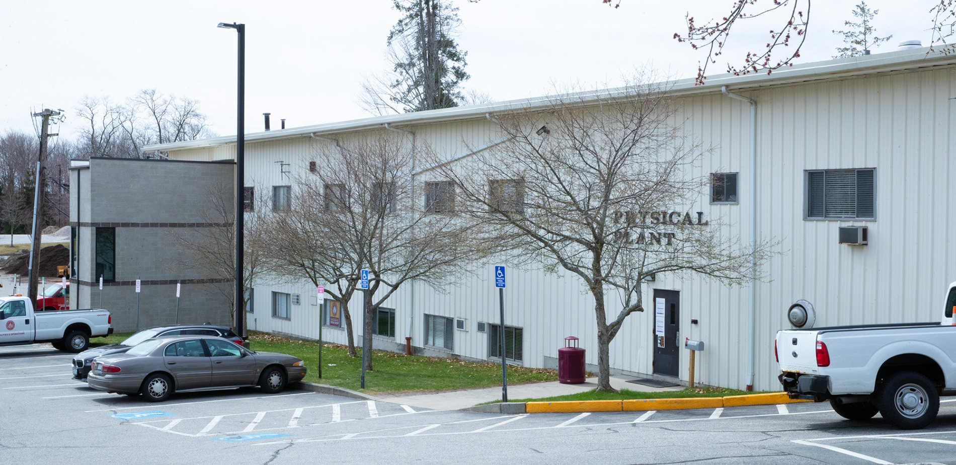 Mail Room | Rhode Island College