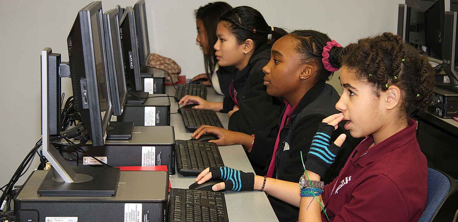 Closing The Gender Gap In Stem Fields Stem Expo For Girls Rhode